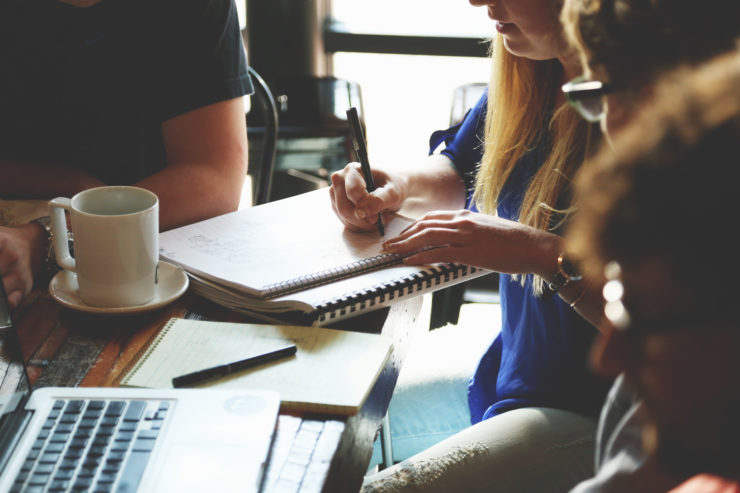 6 Effective Ways Storytelling for Business Attracts New Customers ...